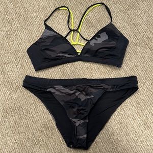 Athleta | Swim | Athleta Camo Bathing Suit Top Size S Maybe Worn Once ...